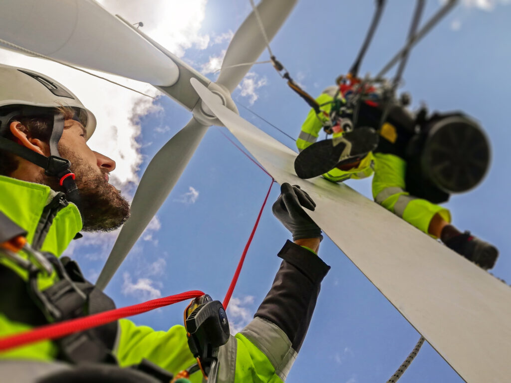 GWO Basic Safety Training: Your UK Wind Industry Guide